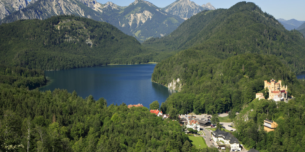 Flights to Germany - find flights, compare prices and book tickets at ...